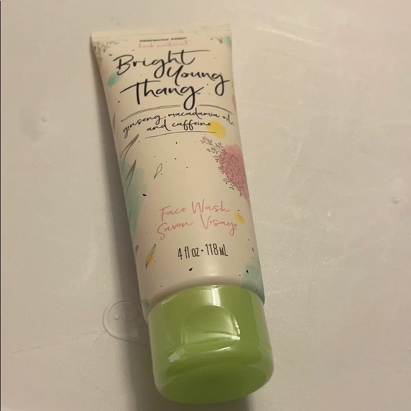 Perfectly Posh | Skincare | Bright Young Thang Face Wash | Poshmark